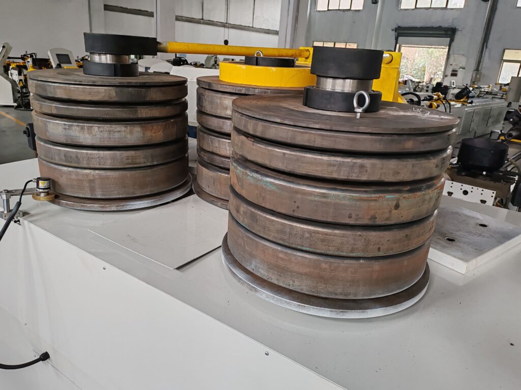 Pipe rolling machines are essential tools in the fabrication